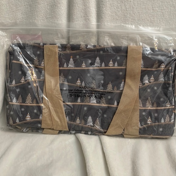 thirty-one | Bags | Medium Utility Tote | Poshmark